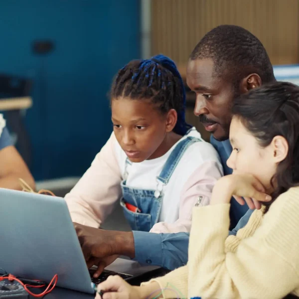 Code Champs – Group Session | Beginner – brainSTREAM