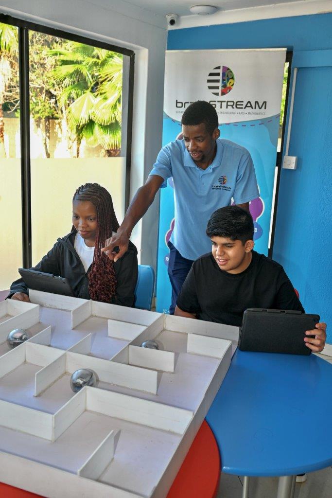 Home Schooling – brainSTREAM