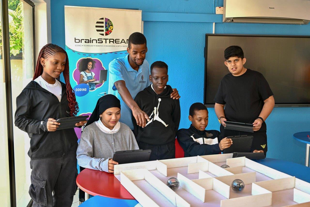 Home Schooling – brainSTREAM